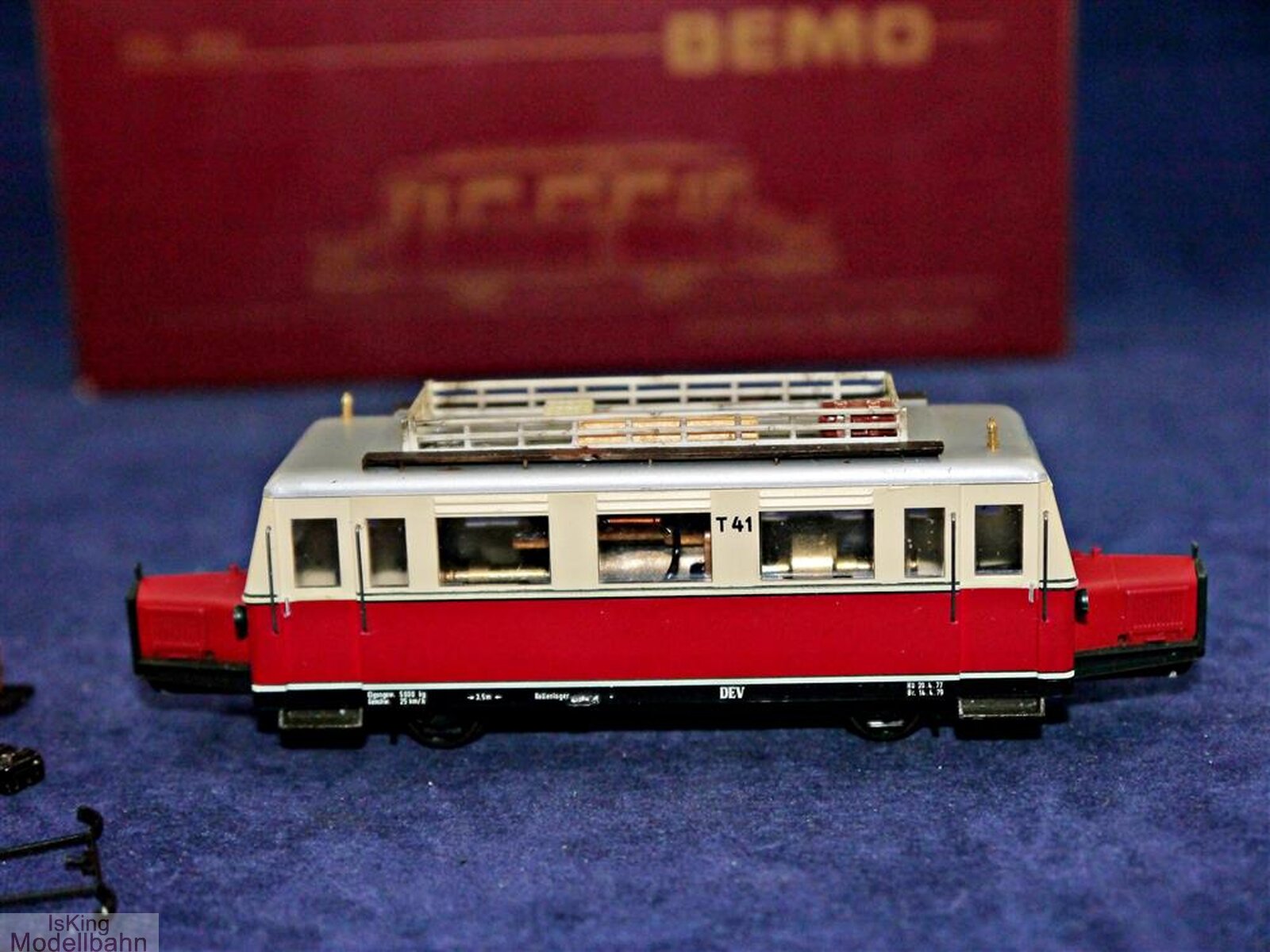 Bemo 1209901 H0m Schienenbus T41 der DR